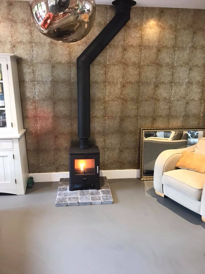 High efficiency wood burning stoves